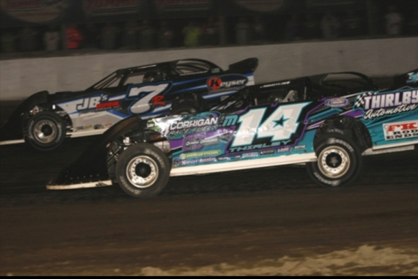 Kent Robinson wins at Oakshade Raceway - DIRTcar Summer Nationals